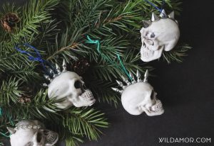 DIY: Studded Mohawk Skull Ornaments
